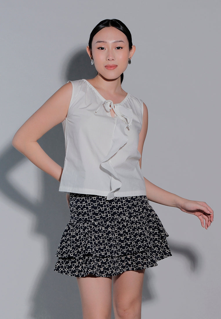 Holiday 2025 Ibhya Sleeveless Top (Off White) – Plains & Prints