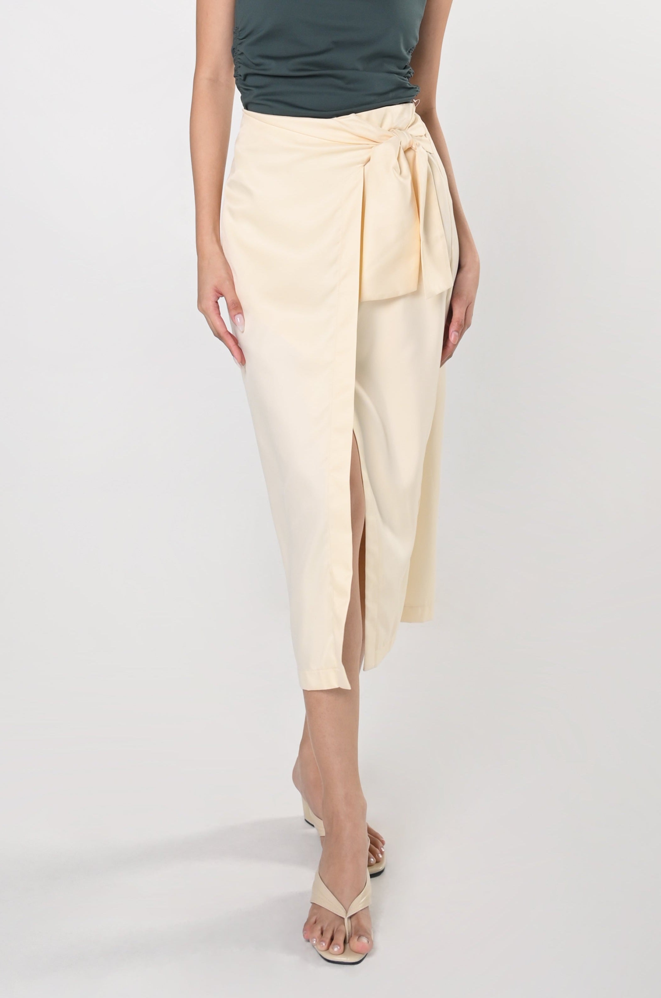 Secret Garden Jaliya Skirt (Cream) – Plains & Prints